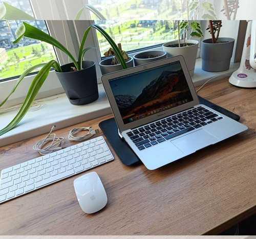 Macbook air 11 A1370, Mouse A1657, Keyboard A1644