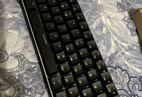 Механическая клавиатура GK61