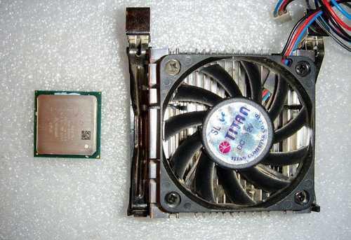 Процессор Intel Pentium 4 1.5Ghz/256/1.75v и кулер