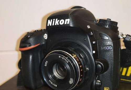 Полнокадровый зеркальный фотоаппарат Nikon D600