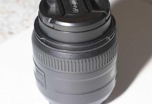 Макро объектив Nikon 40mm 2.8G