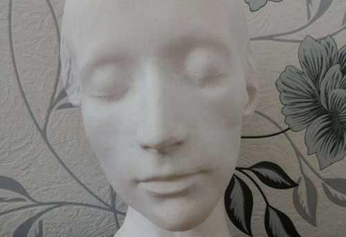 Посмертная маска Анны Павловой