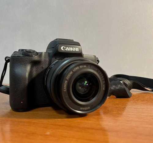 Canon eos m50