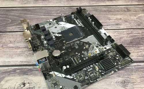 Материнская плата ASRock A320M-DVS AM4