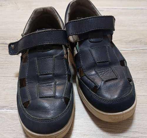 Продам сандали фирмы Котофей