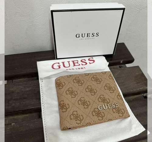 Кошелек guess