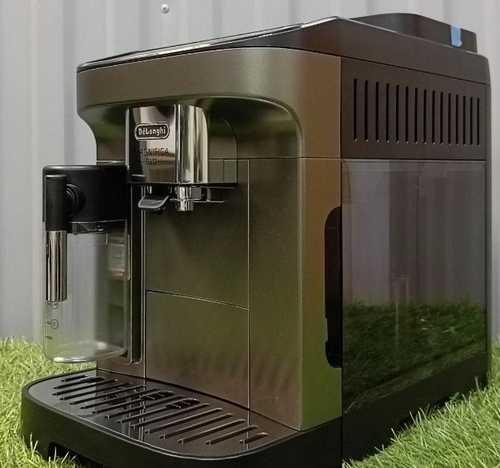 Кофемашина автоматическая DeLonghi Автокапучинатор