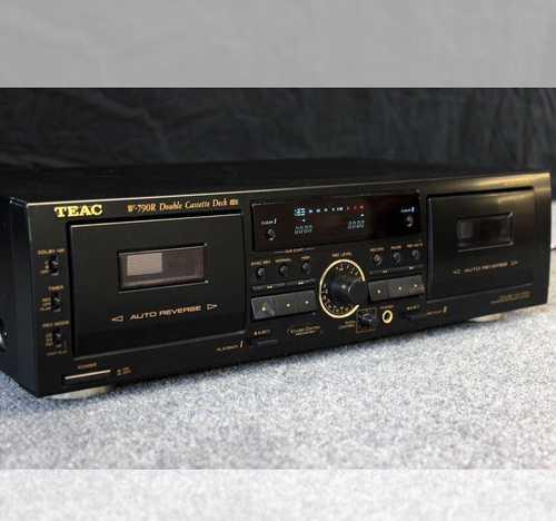 Дека кассетная teac w-790R