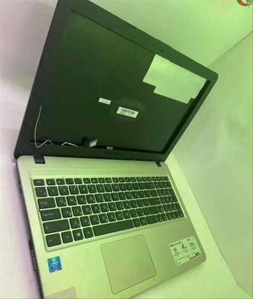 Ноутбук Asus R540S на запчасти