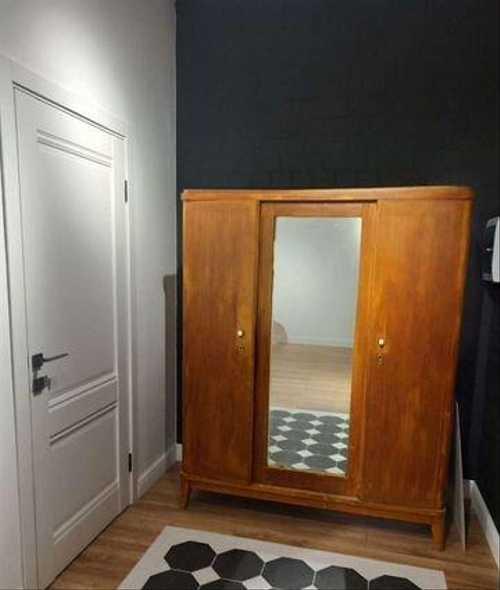 Шкаф для одежды в стиле Mid century
