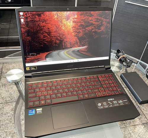 Acer Nitro 5 3050 i7 11800H 16/512 144Hz