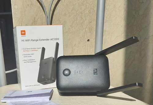 Усилитель WiFi Xiaomi Range Extender AC1200