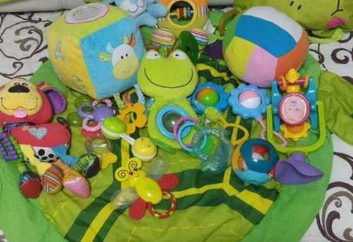 Детские развивающие игрушки для малышей,погремушки
