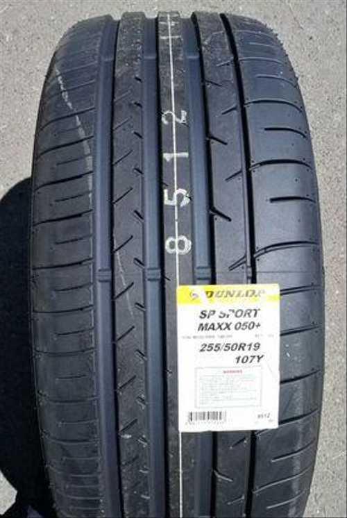 Dunlop SP Sport Maxx 050+ 255/50 R19 107Y