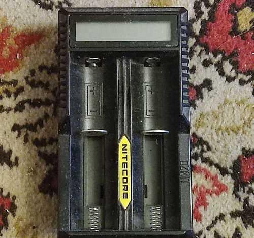 Зарядка для аккумуляторных батареек nitecore