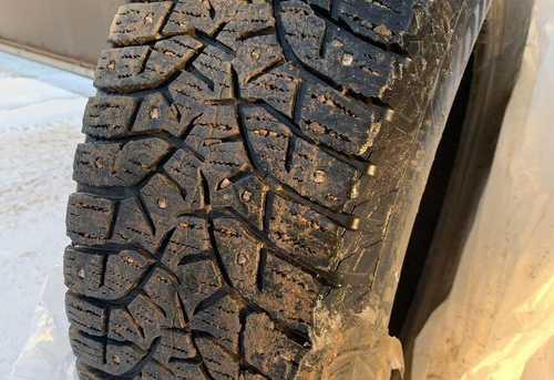 Bridgestone Blizzak Nordic 215/65 R16