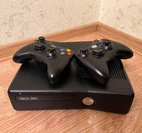 Xbox 360 slim 250gb / freeboot прошитый