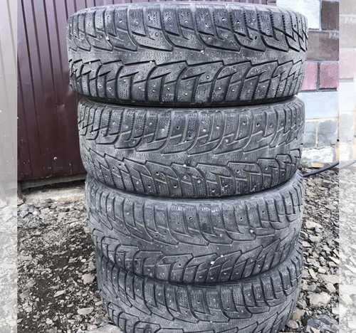 Hankook Winter I'Pike 195/55 R16