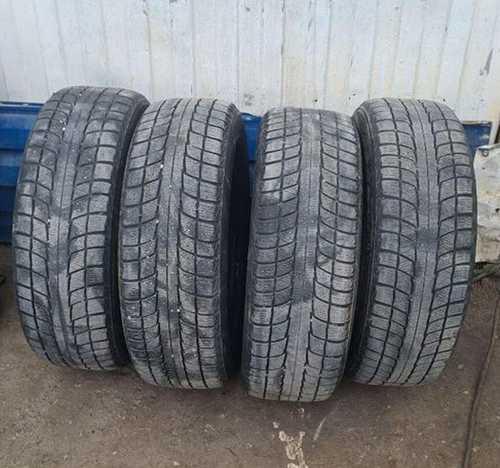 Triangle AdvanteX SUV TR259 215/60 R17