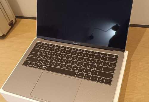 Mackbook Air 13 Retina /Intel/8GB/128GB (A1932)