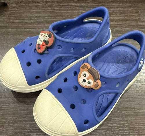 Сандалии Crocs