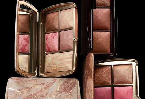 Палетка Hourglass - Ambient Lighting Edit - Univer