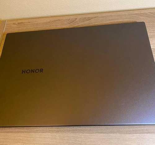 Honor magicbook x 14