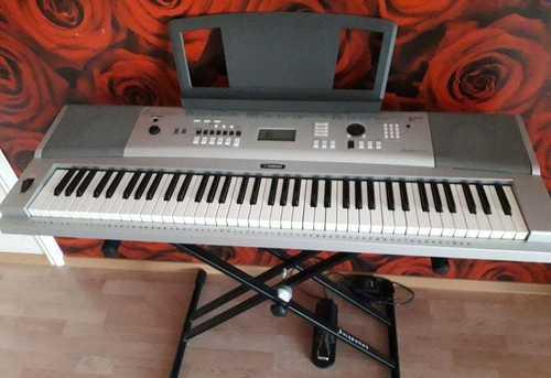 Синтезатор Yamaha dgx 230 (цифровое пианино)