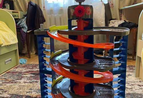 Трек Hot wheels mega garage