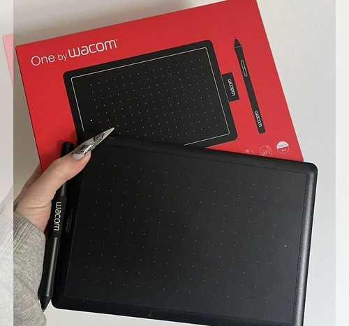 Графический планшет wacom one