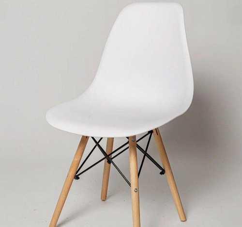 Стулья кухонные Eames