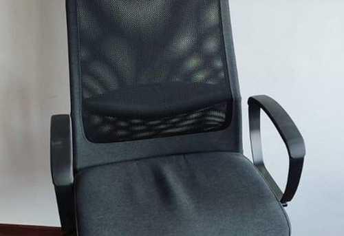Кресло офисное маркус