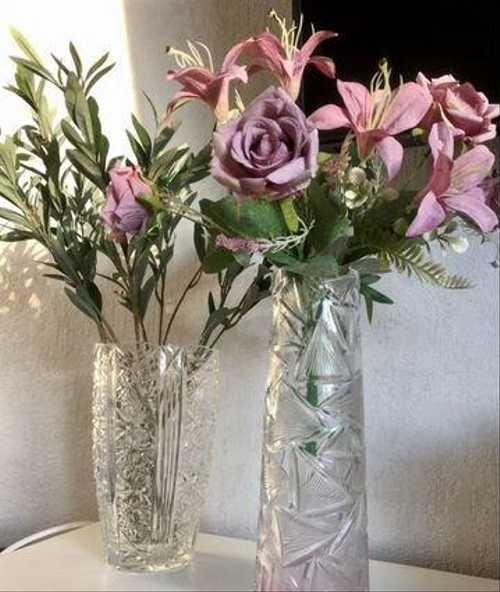 Большая хрустальная ваза для цветов