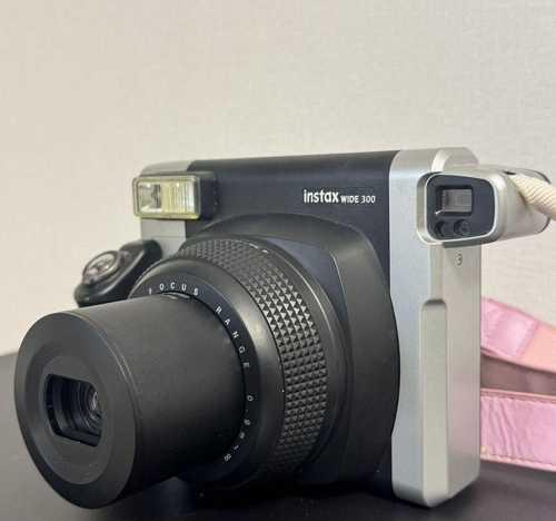 Фотоаппарат Instax wide 300