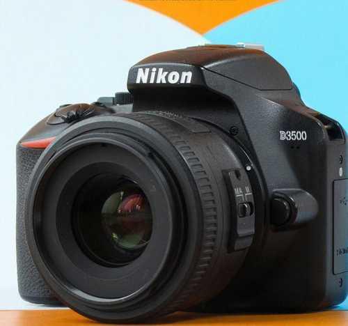 Nikon D3500 kit 18-55 + AF-S 35mm f1.8G DX