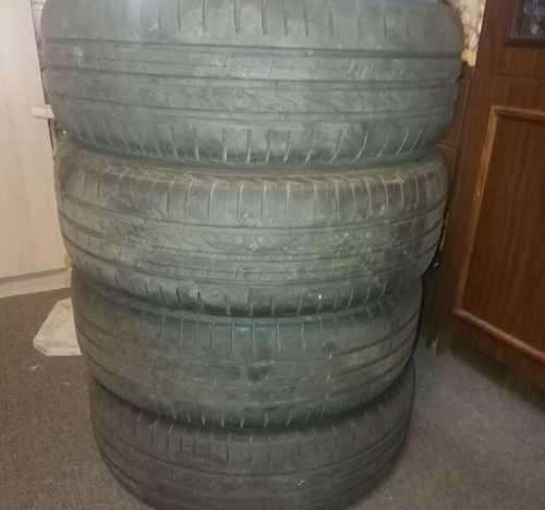 Hankook AH11 195/95 R15 91H