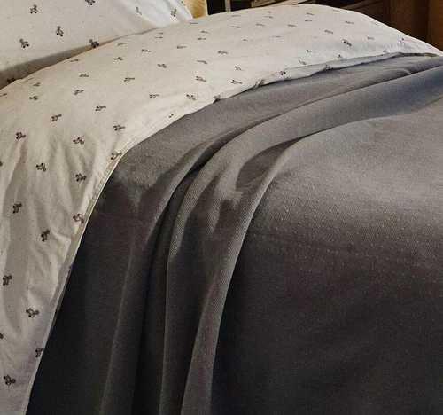 Детское покрывало Zara Home с рюшами
