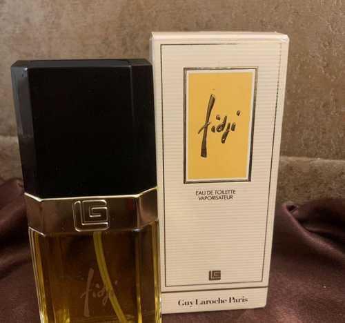 Fidji Guy Laroche edt 50 ml винтаж