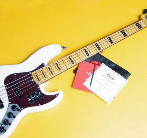 Fender American Ultra V Jazz Bass like new, 2023 U