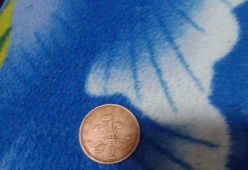 Монета NEW pence 2 метал бронза есть 2 царапины