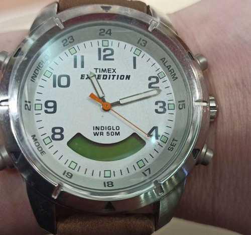 Часы мужские timex