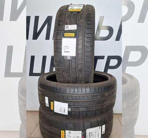 Pirelli P Zero 245/30 R20 90Y