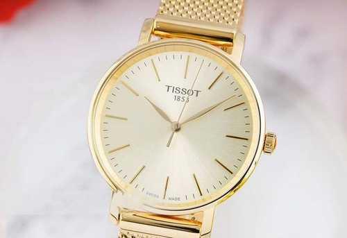 Часы женские Tissot T143.210.33.021.00