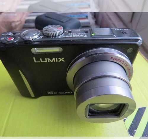 Panasonic Lumix DMC-TZ20 (15Mp, Full HD )