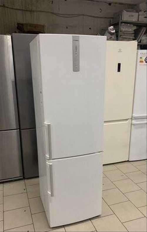 Холодильник б/у Bosch KGN36A03