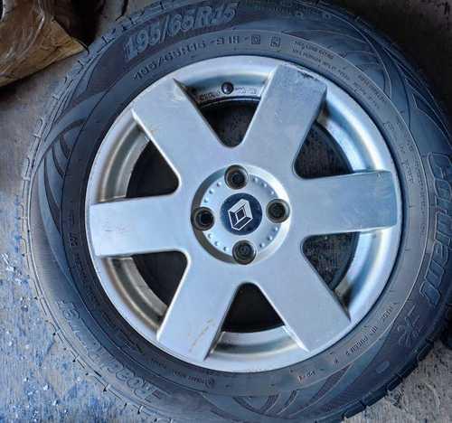 Колеса r15 4x100 летние et45 Japan (Nissan note)