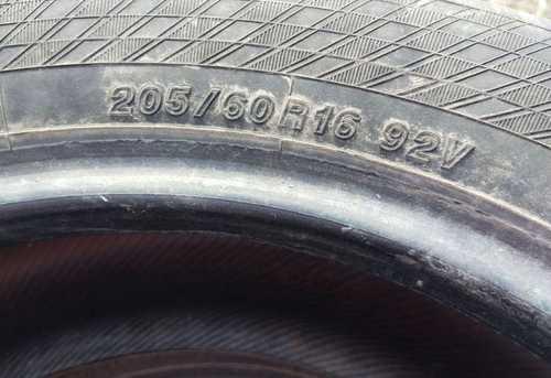 Yokohama A043 205/60 R16