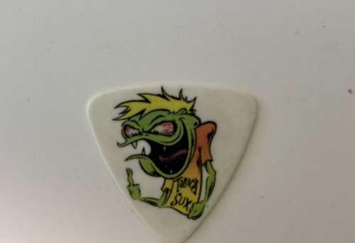 Metallica медиатор Matallica sux басовый