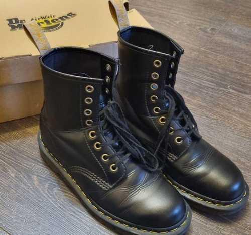 Ботинки Dr. Martens 1460 Vegan