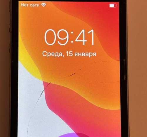 iPhone SE, 64 ГБ